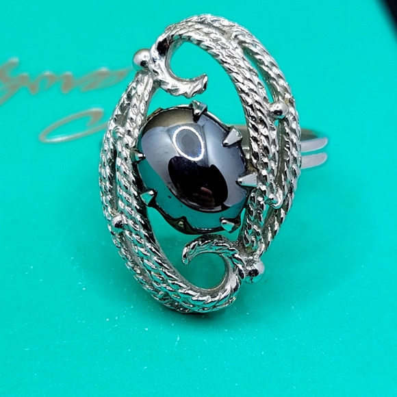 Sarah Coventry | Jewelry | Vintage Sarah Coventry Ring | Poshmark